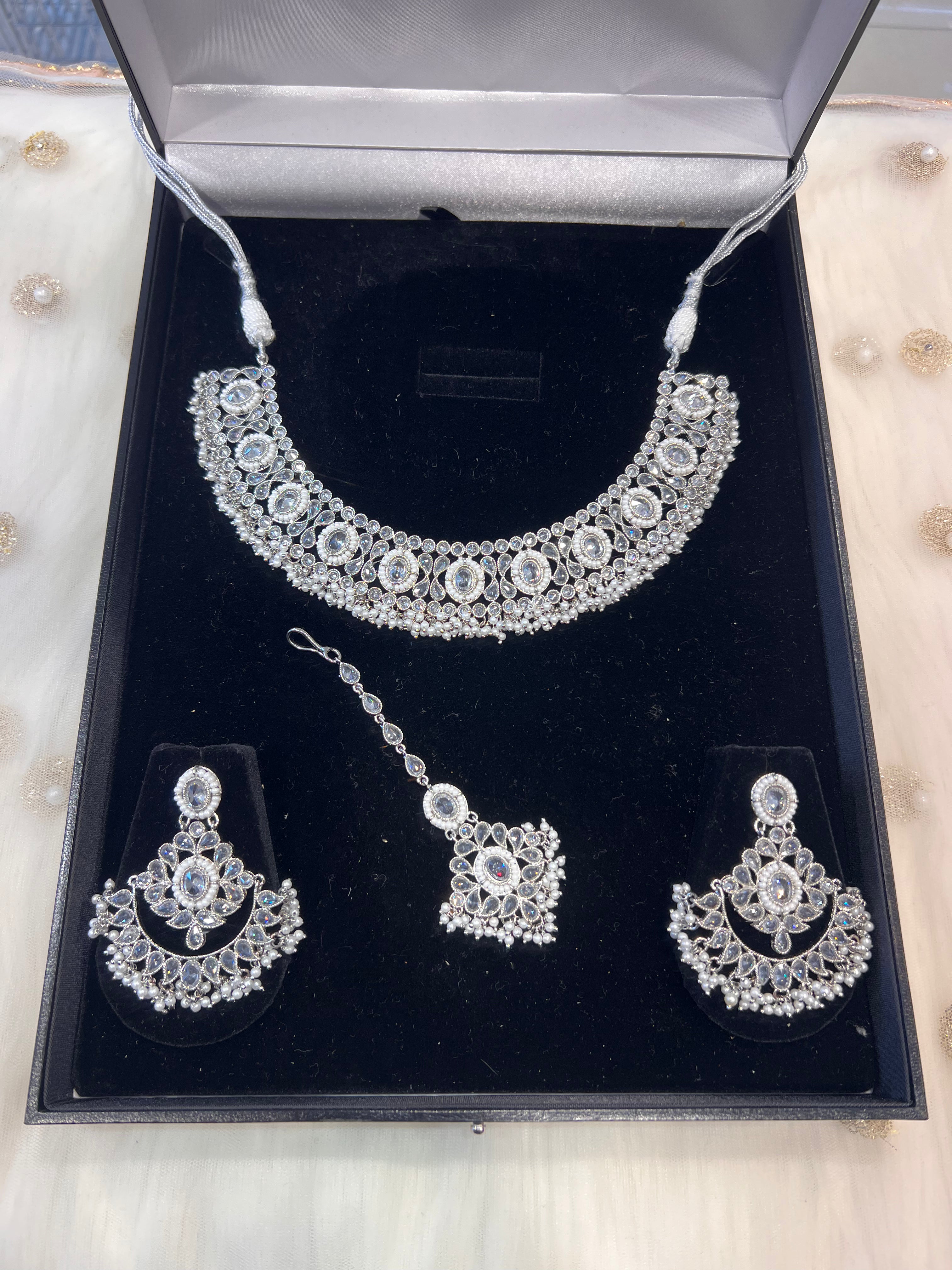 ISHA - Silver/Pearl – Kundan Jewellery